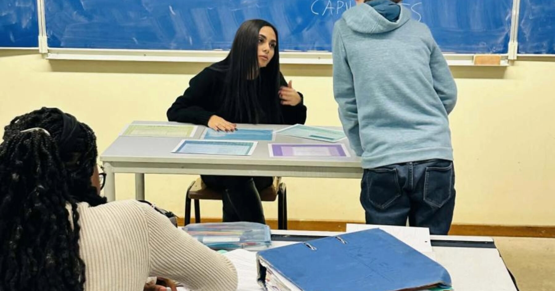 Enseignant.e.s : (re)découvrez DUPALA, revue didactique du français — HELMo
