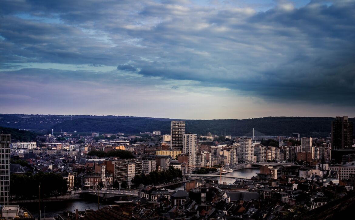 Communication — HELMo