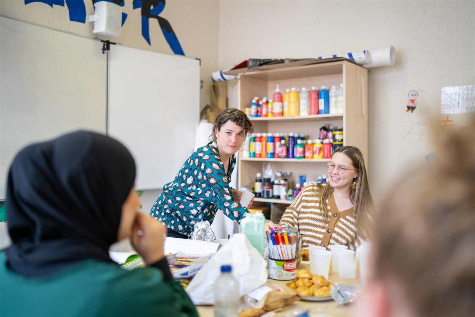 HELMo ESAS Liège département social Bibliothèque Caféteria
