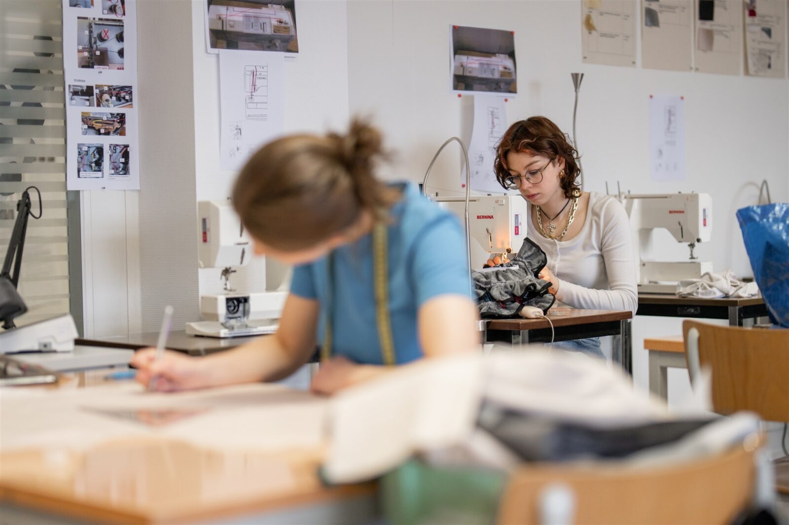 Débouchés & Métiers HELMo Mode Styliste Modéliste Création vêtements