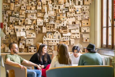 Campus CFEL Charte formation éducateur cafétéria bibliothèque Liège